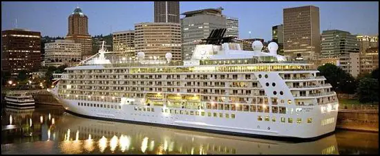 MS The World: A World On Sea - Unbelievable Facts