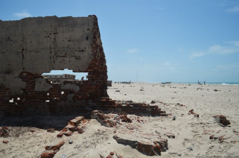Dhanushkodi: A Ghost Town from India, Destroyed in 1964 Cyclone