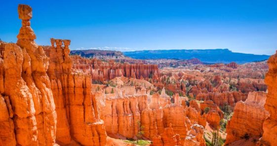 15 of the Strangest Yet Spectacular Geological Formations
