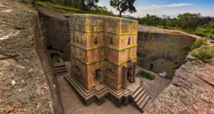 10 Incredible Ancient Structures Carved Out of Solid Rock