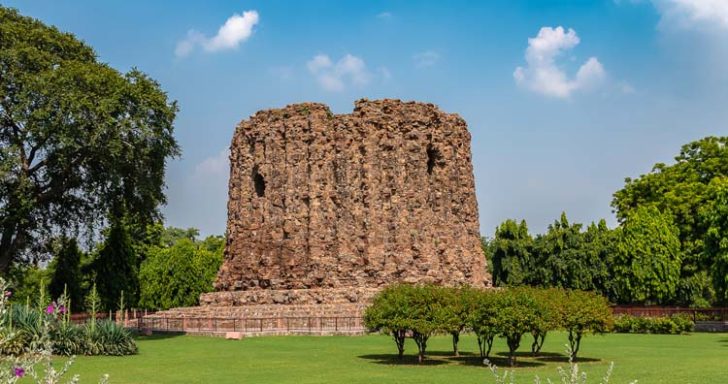 10 of the Most Famous Unfinished Buildings in the World