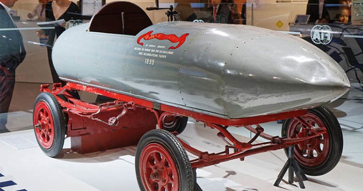 12 Of The Strangest Vehicles Ever Designed