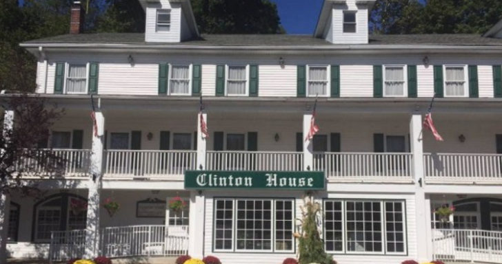 20 of the Oldest Restaurants in the United States