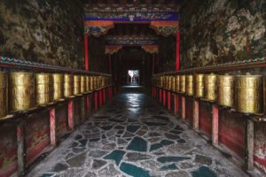 The Sakya Library Hidden Behind a Wall Has 84,000 Manuscripts
