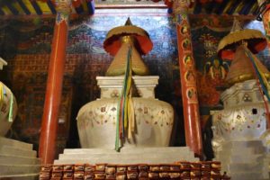 The Sakya Library Hidden Behind a Wall Has 84,000 Manuscripts