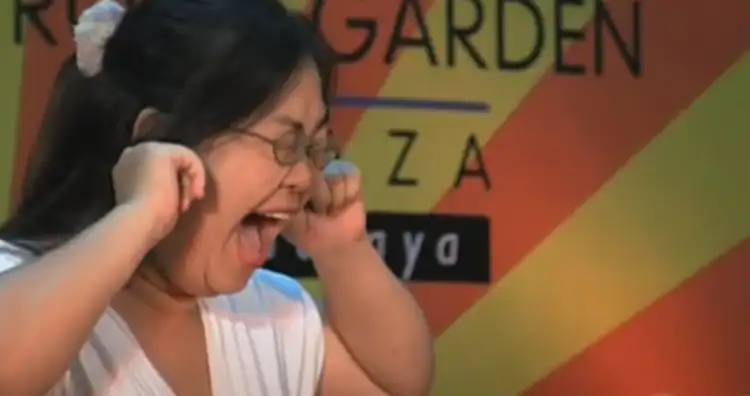 How Loud Can You Go? Exploring Thailand's Screaming Contest